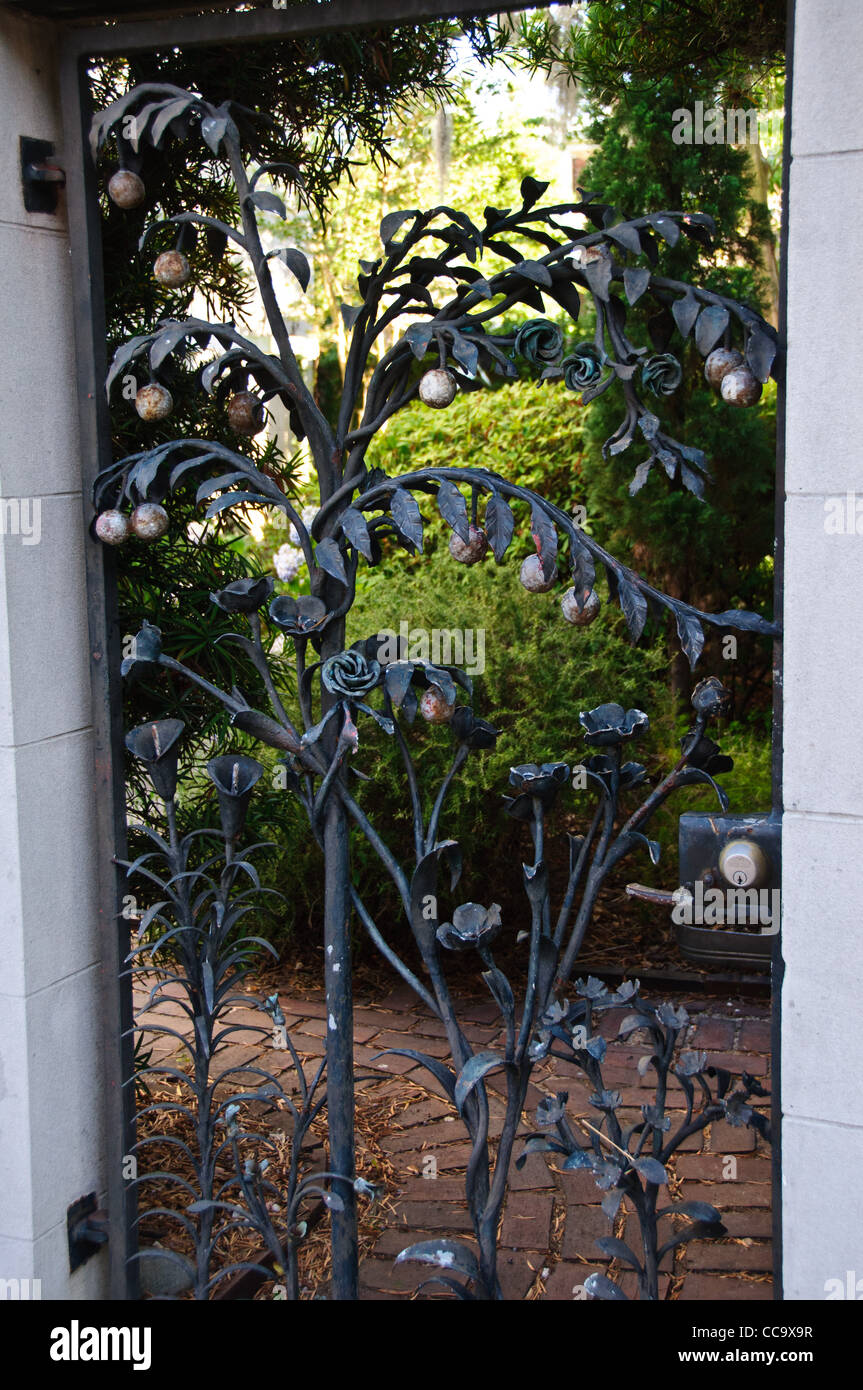 Ornate Iron Garden Gate, E York Street, Savannah, Georgia Stock Photo ...