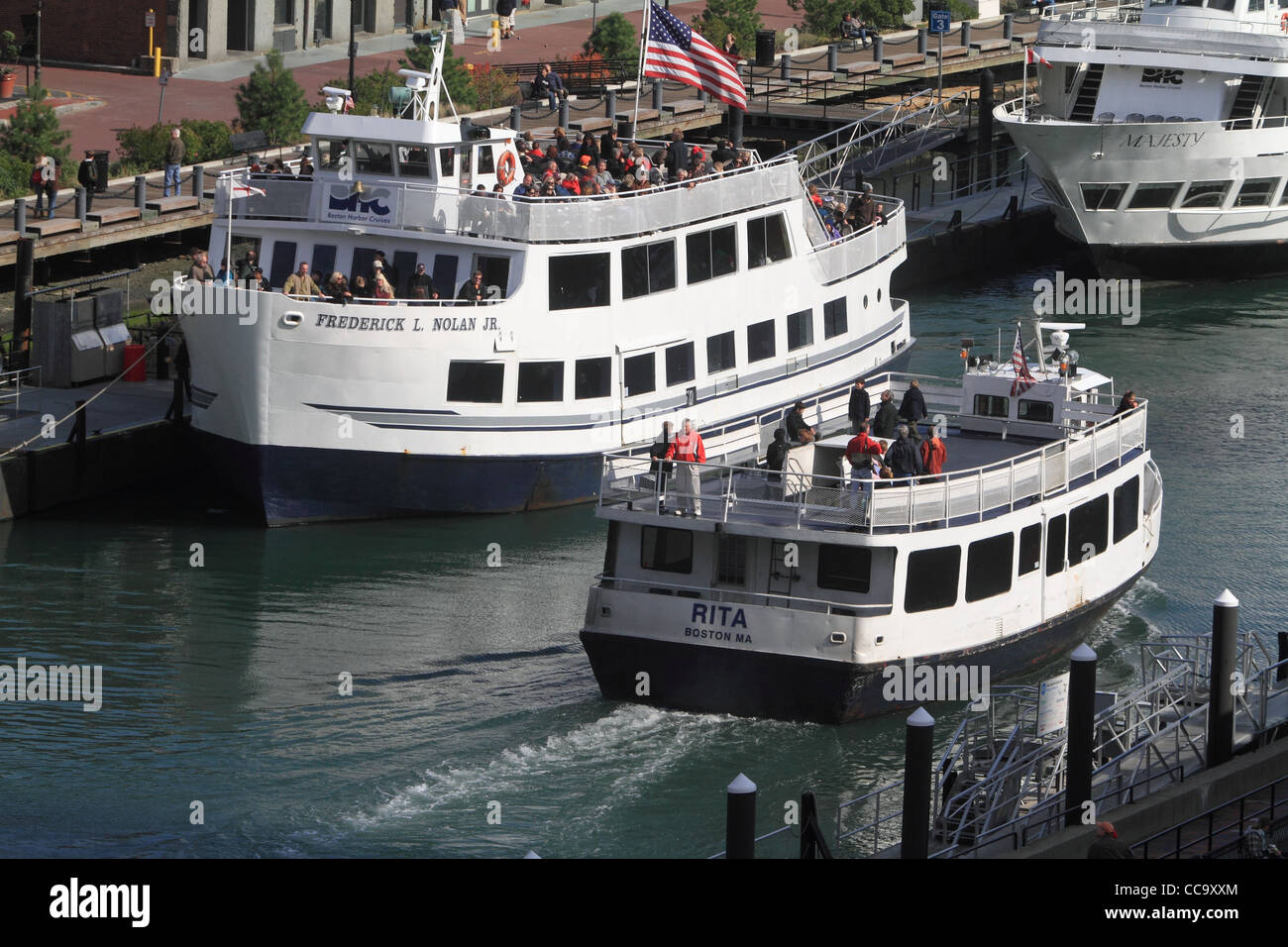 Boston transport hi-res stock photography and images - Alamy