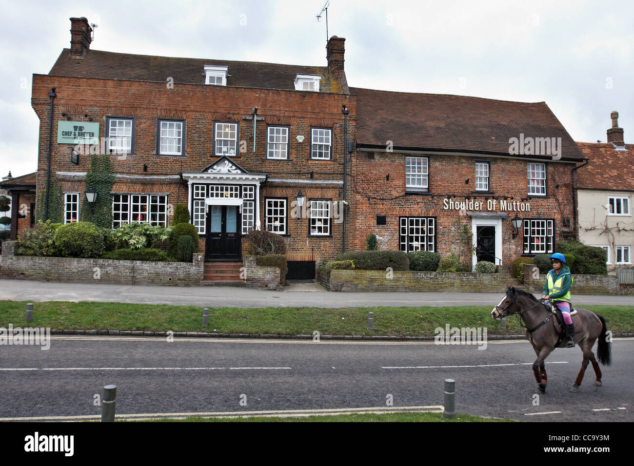 Shoulder of mutton pub hi-res stock photography and images - Alamy