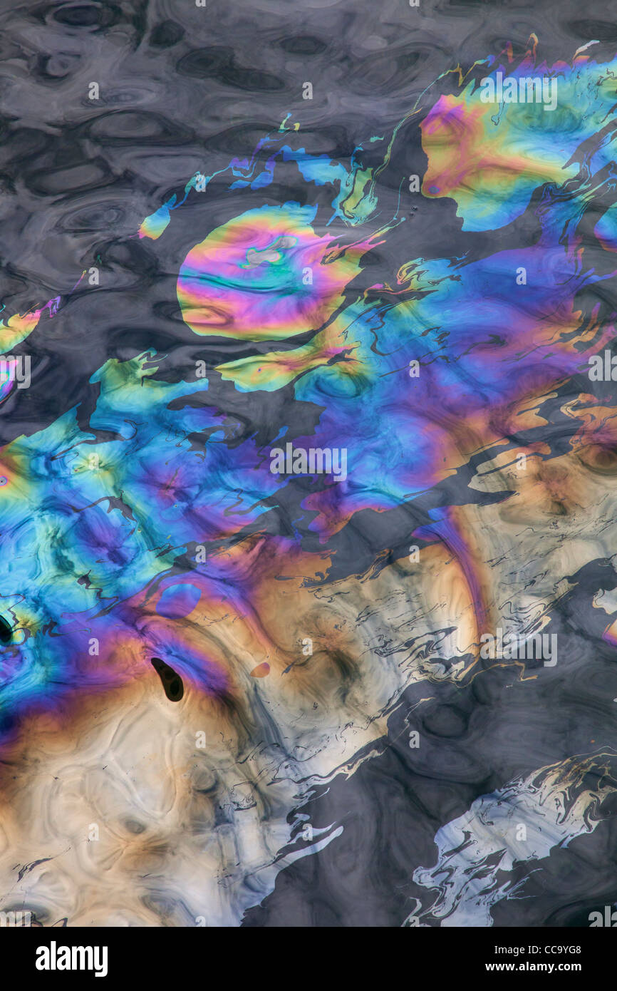 Oil coming up from the USS Arizona at the USS Arizona Memorial, Pearl ...
