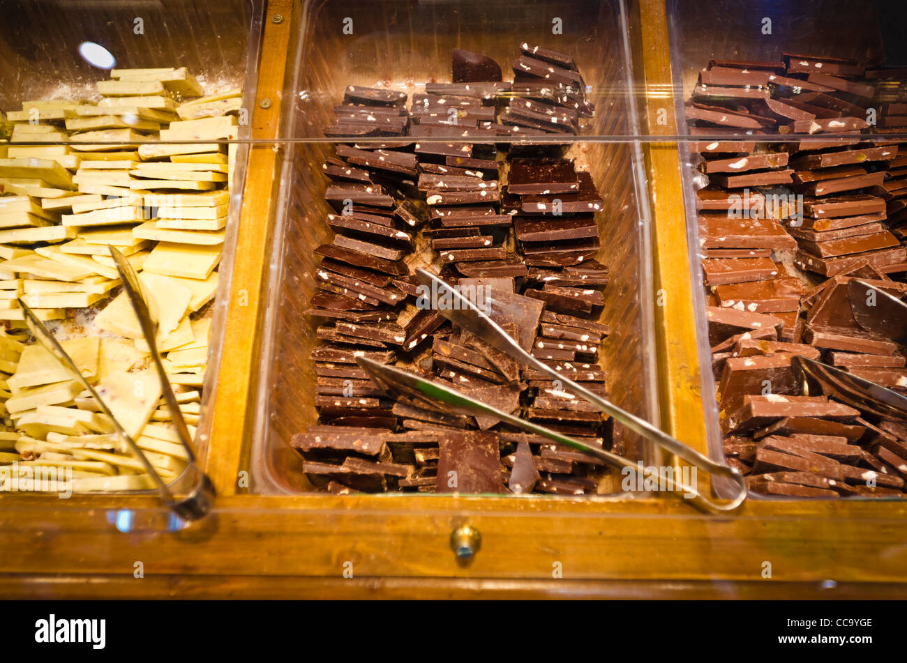 Chocolate at Georges Larnicol, Paris, France Stock Photo - Alamy
