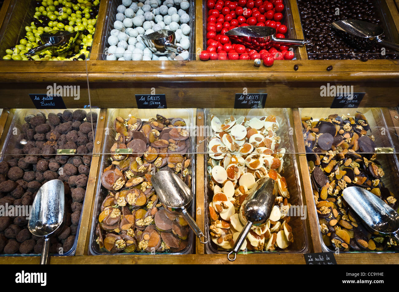 Chocolatier paris hi-res stock photography and images - Alamy