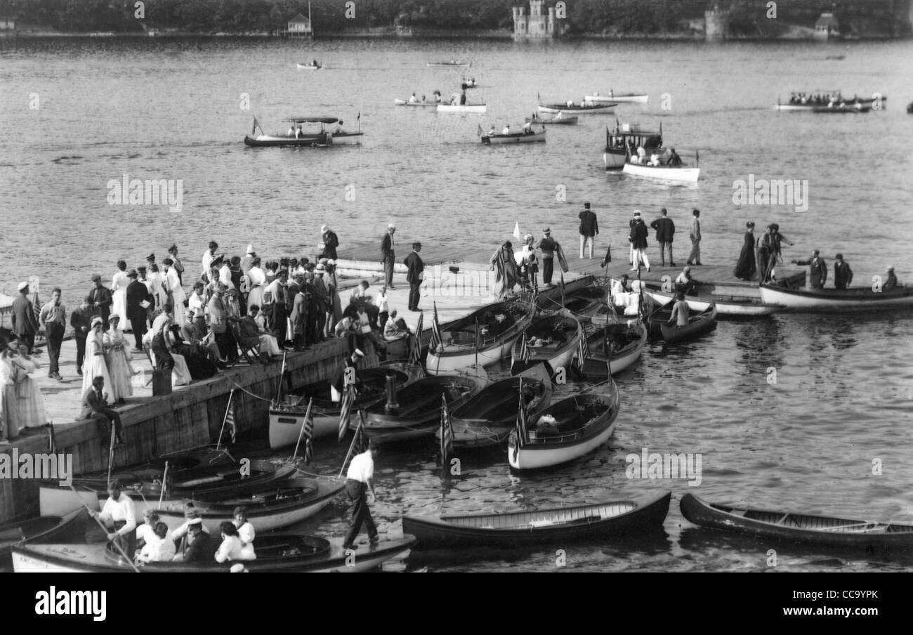 1900s boats hi-res stock photography and images - Alamy