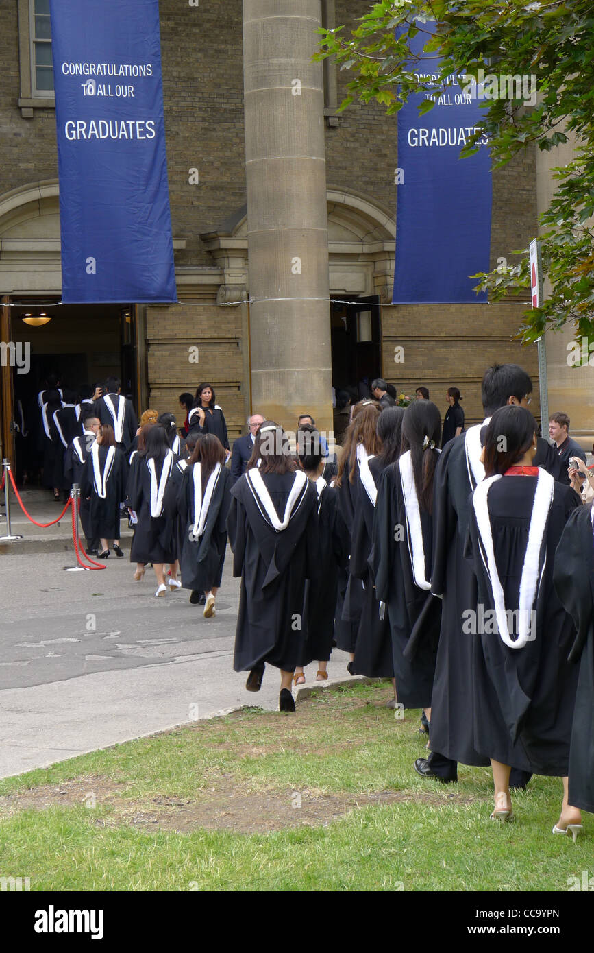 University of Toronto Student Graduation Stock Photo - Alamy