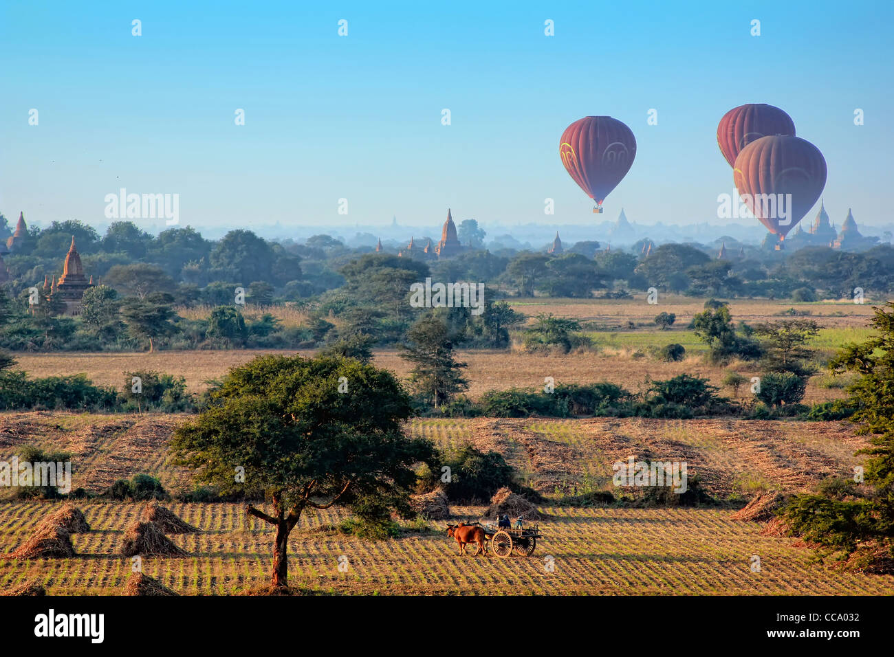 Balloons over Bagan (Pagan) | Myanmar (Burma Stock Photo - Alamy