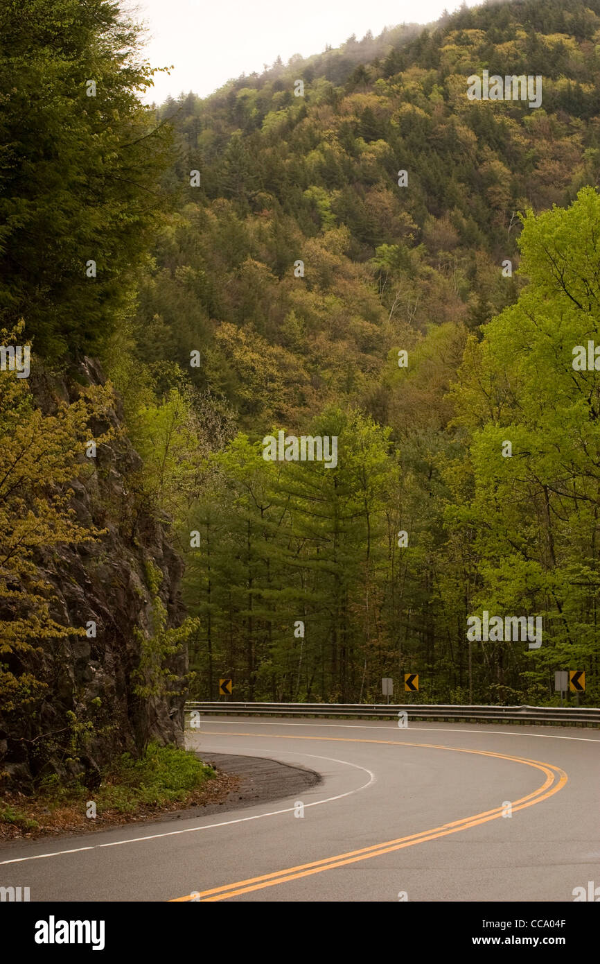 Mohawk trail massachusetts hi-res stock photography and images - Alamy