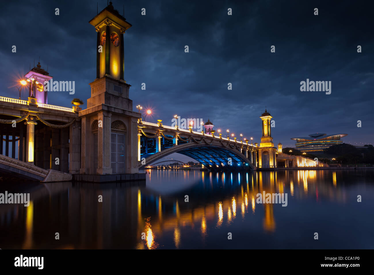 Seri gemilang bridge hi-res stock photography and images - Alamy