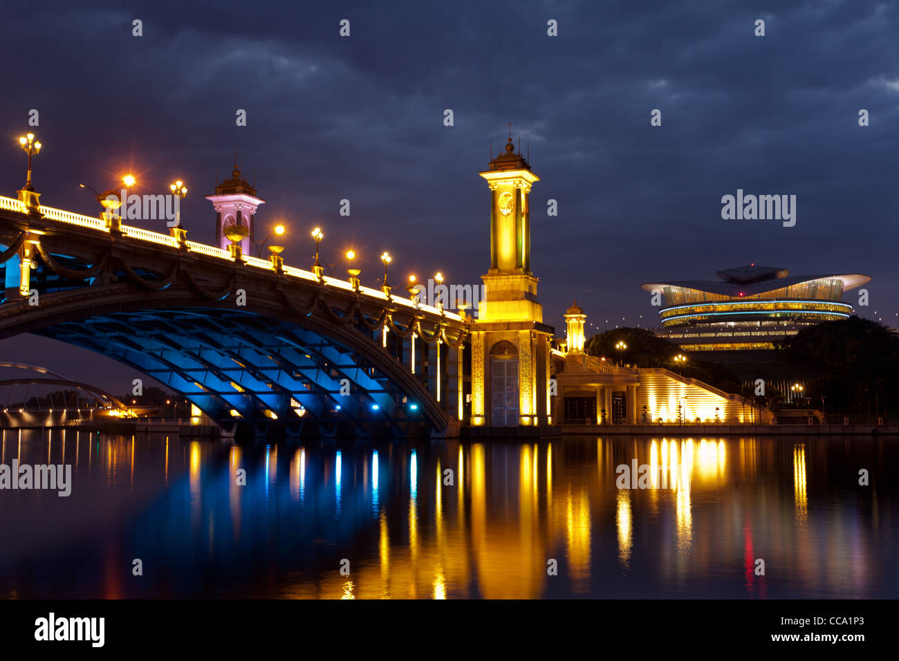 Seri gemilang bridge hi-res stock photography and images - Alamy