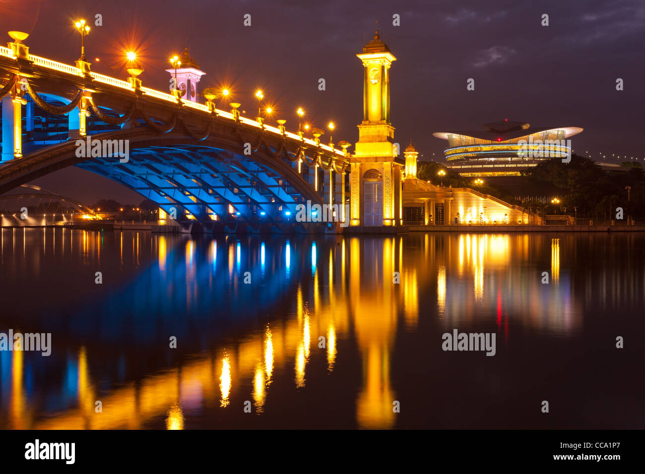 A dusk view of The Seri Gemilang Bridge of Putrajaya Stock Photo - Alamy