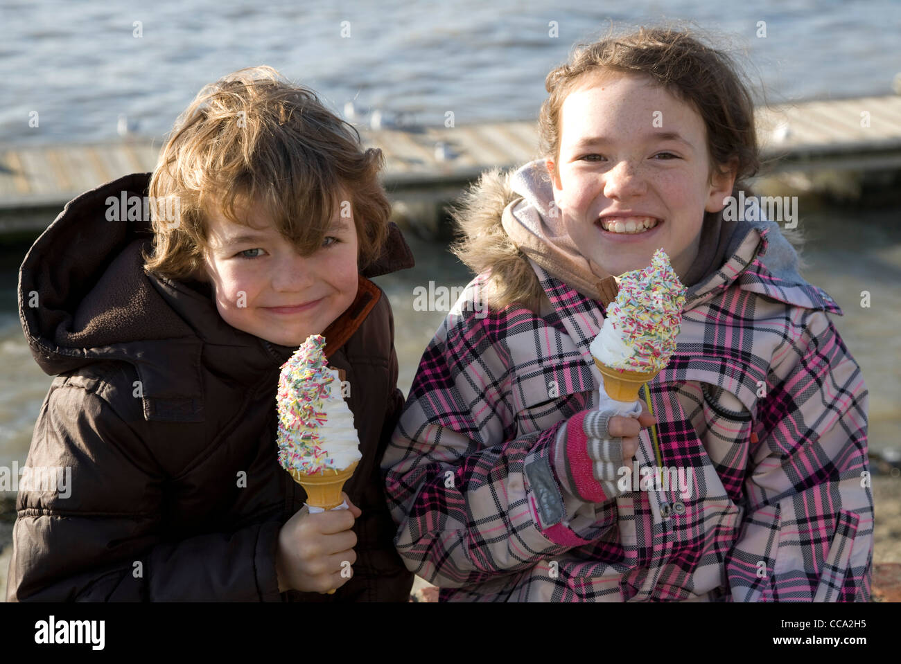 Fat girl eating ice cream hi-res stock photography and images - Alamy