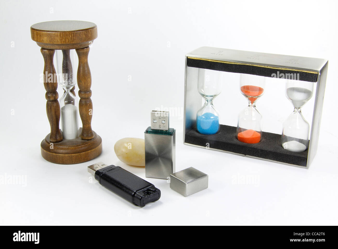 hourglass and USB flash drives Stock Photo - Alamy