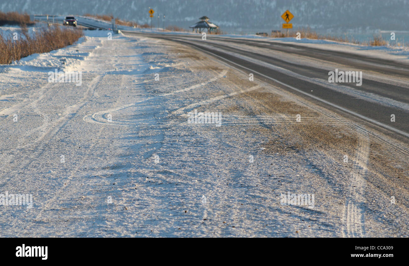 Road conditions tracks hi-res stock photography and images - Alamy