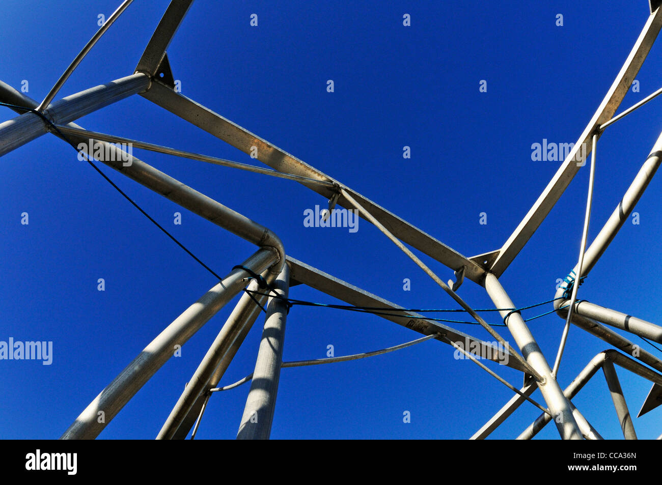 Tubular steel structures hi-res stock photography and images - Alamy