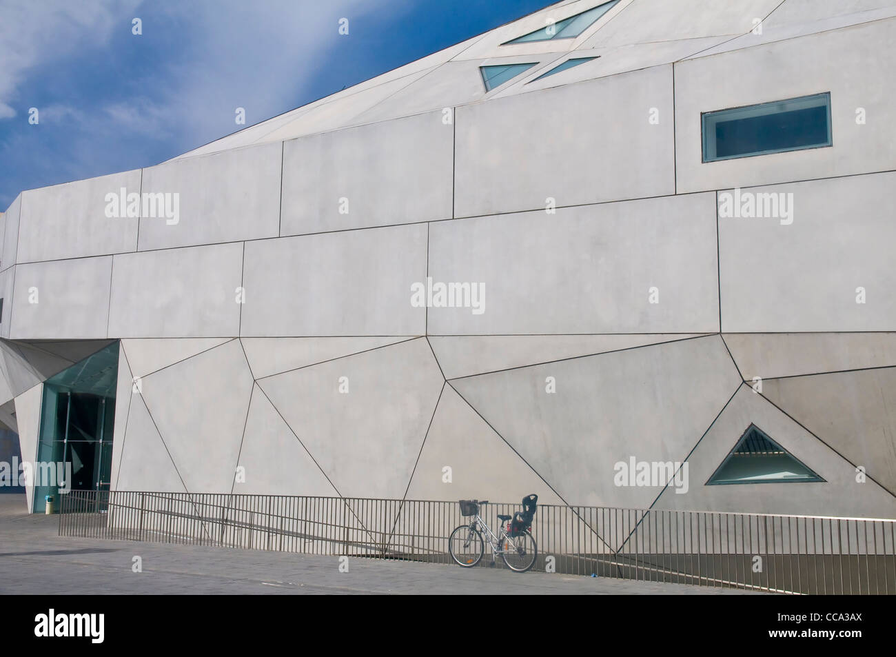 The museum of art in Tel Aviv Israel Stock Photo - Alamy