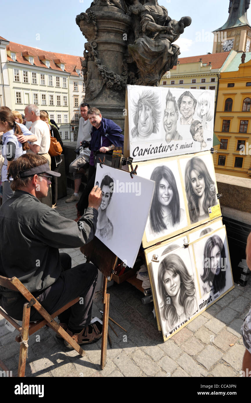 Street artist on Charles Bridge, Prague, Czech Republic Stock Photo - Alamy