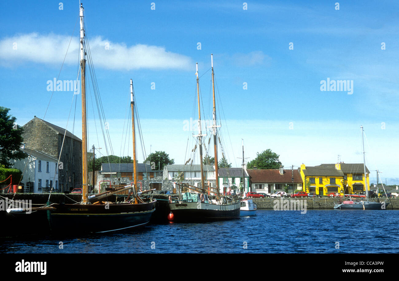Kinvara harbour county galway ireland hi-res stock photography and ...