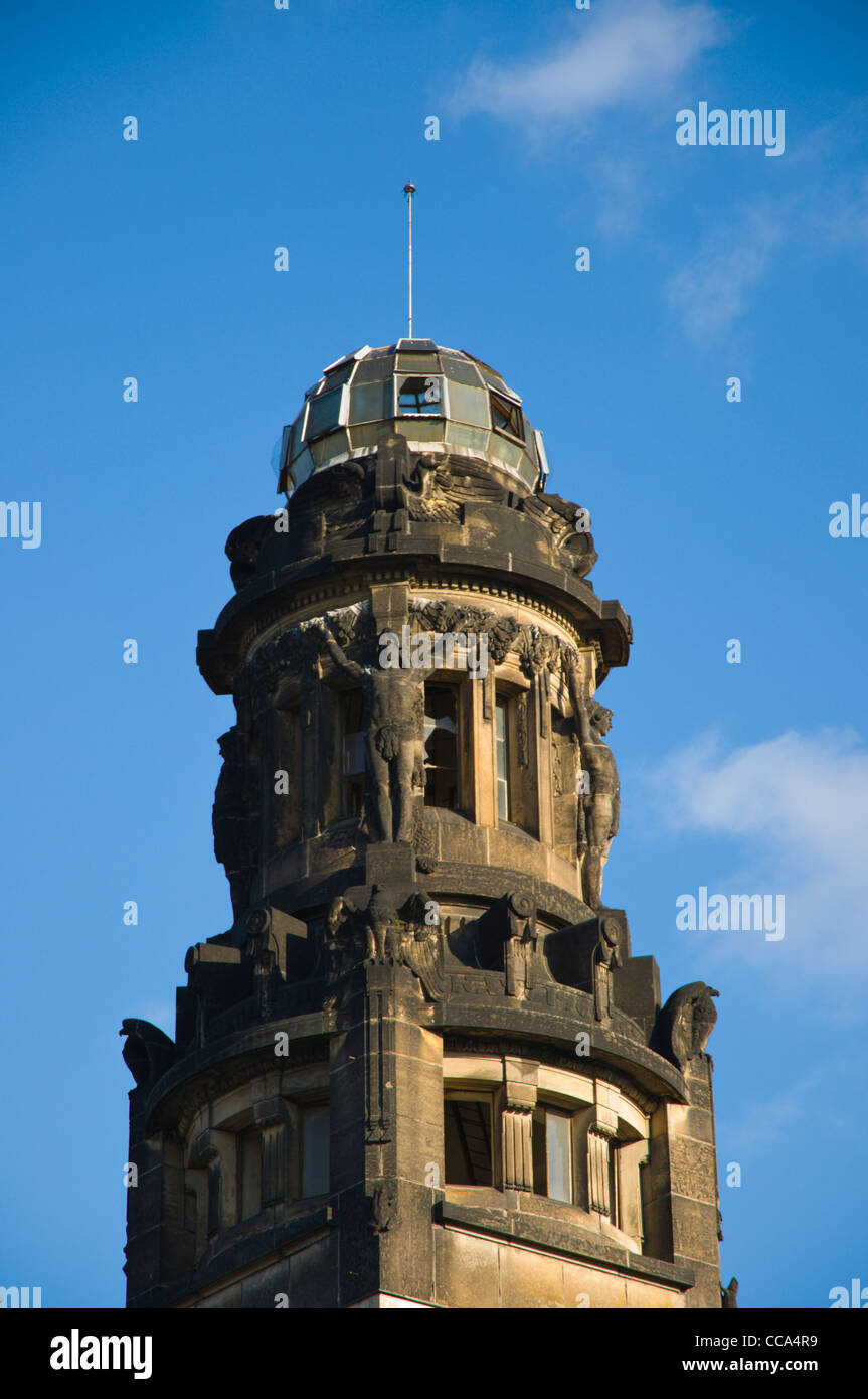 Hlavni Nadrazi the main railway station (1909) by Josef Fanta detail ...