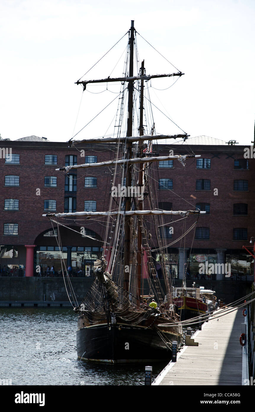 Sailing ship in the Albert Dock in Liverpool, England Stock Photo - Alamy