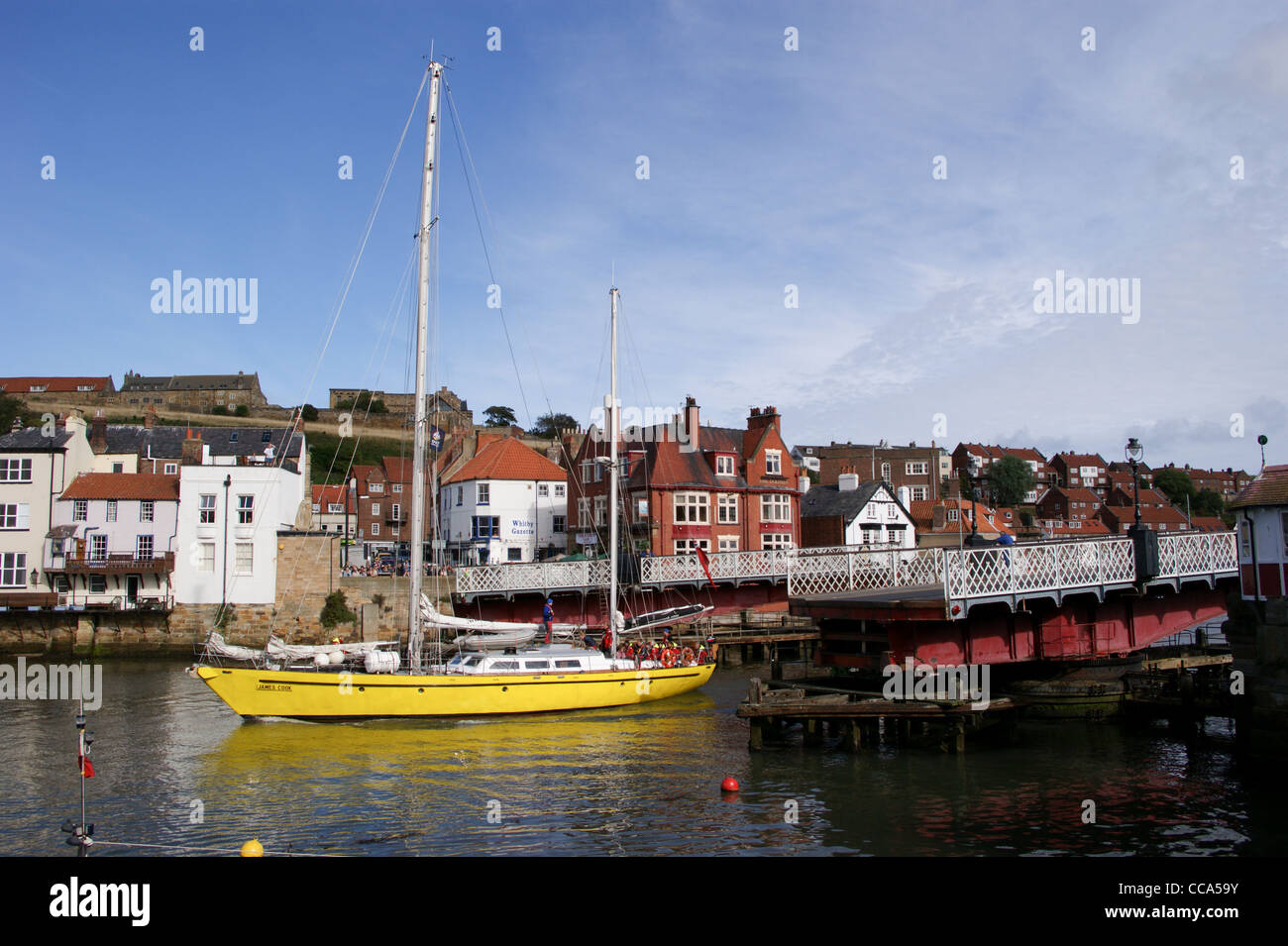 James cook boat hi-res stock photography and images - Alamy