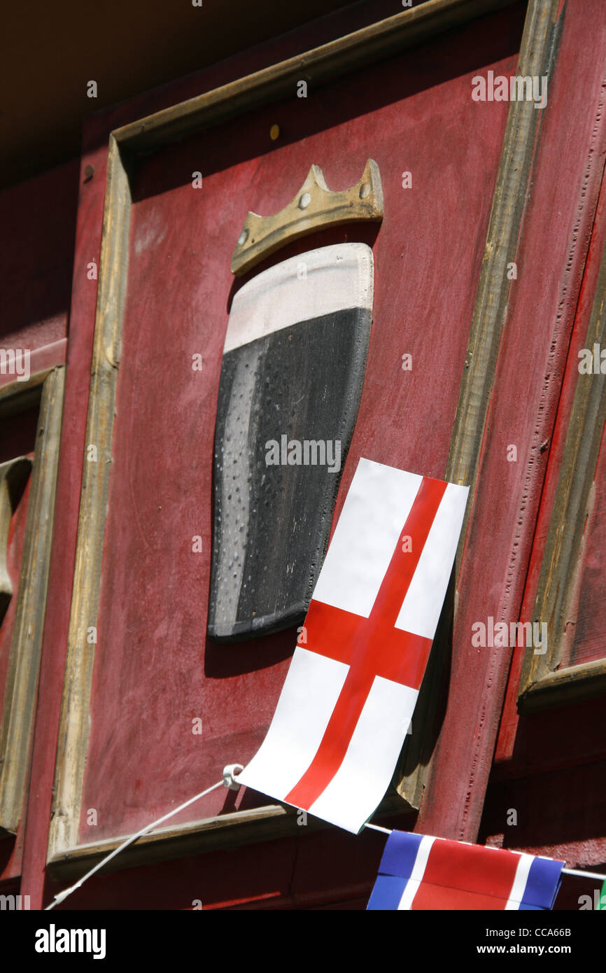 Camden town pub in rome hi-res stock photography and images - Alamy