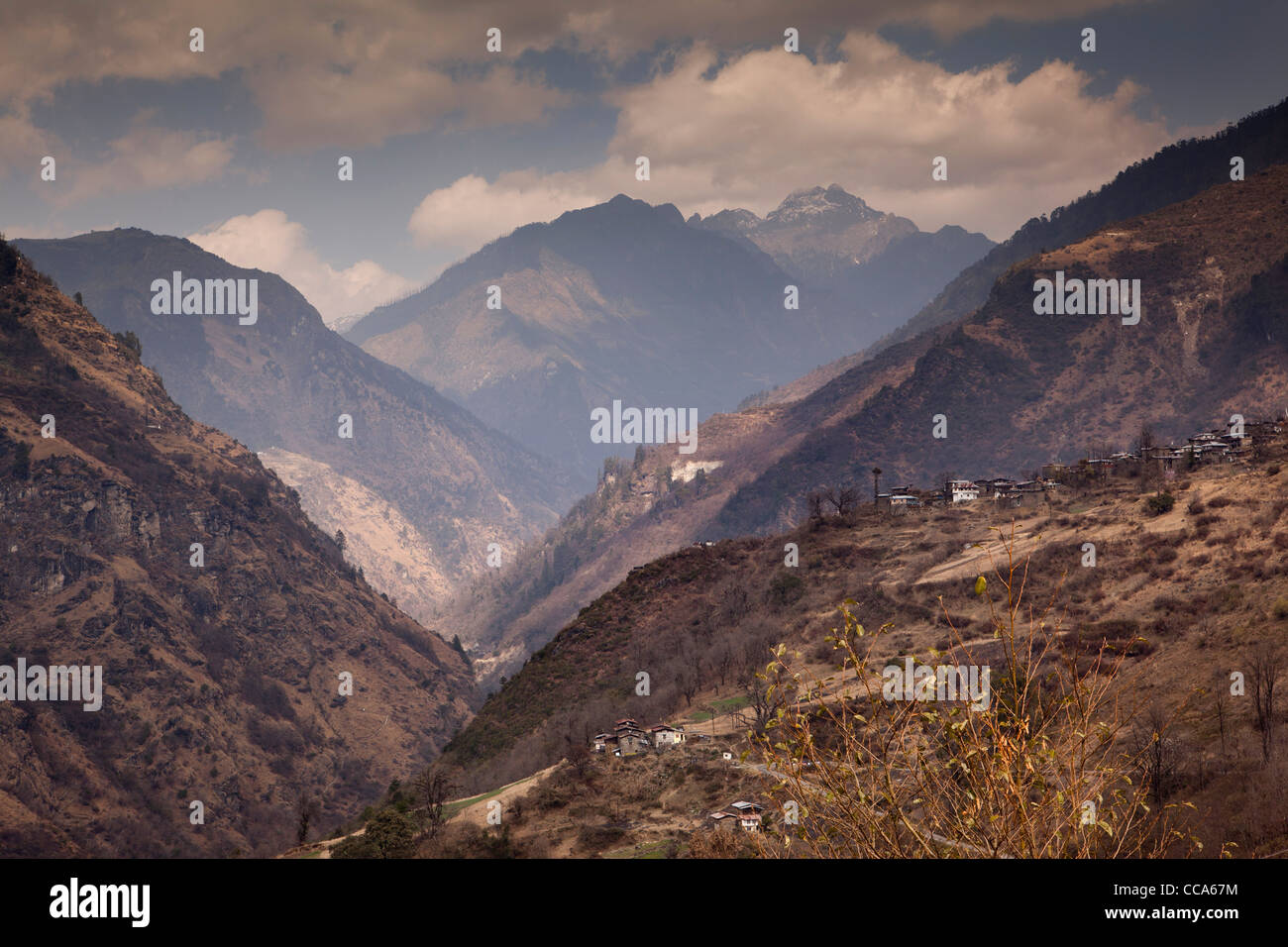 India, Arunachal Pradesh, Tawang Valley, isolated mountain village ...