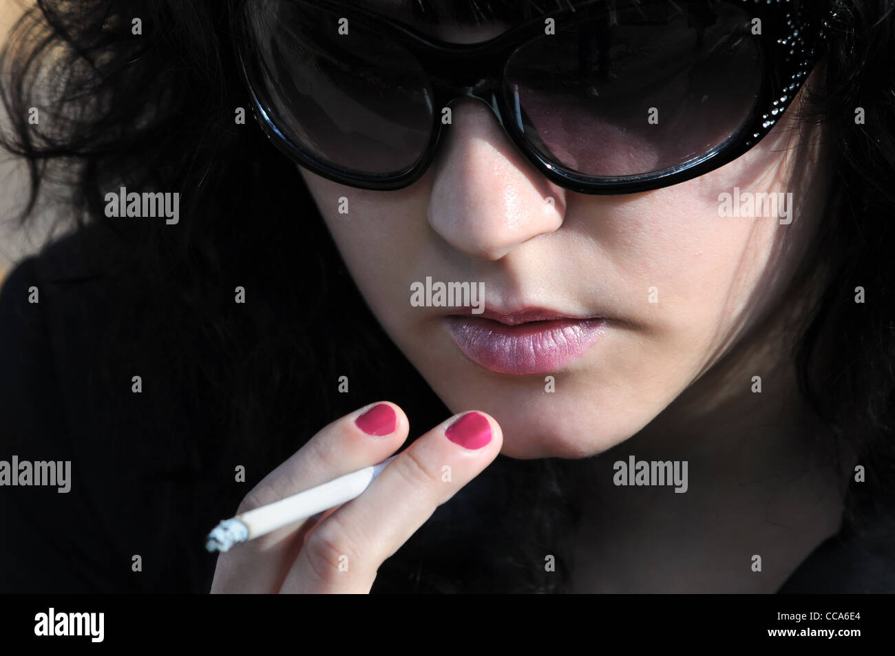 Woman Smoking Addict Cigarette High Resolution Stock Photography and ...