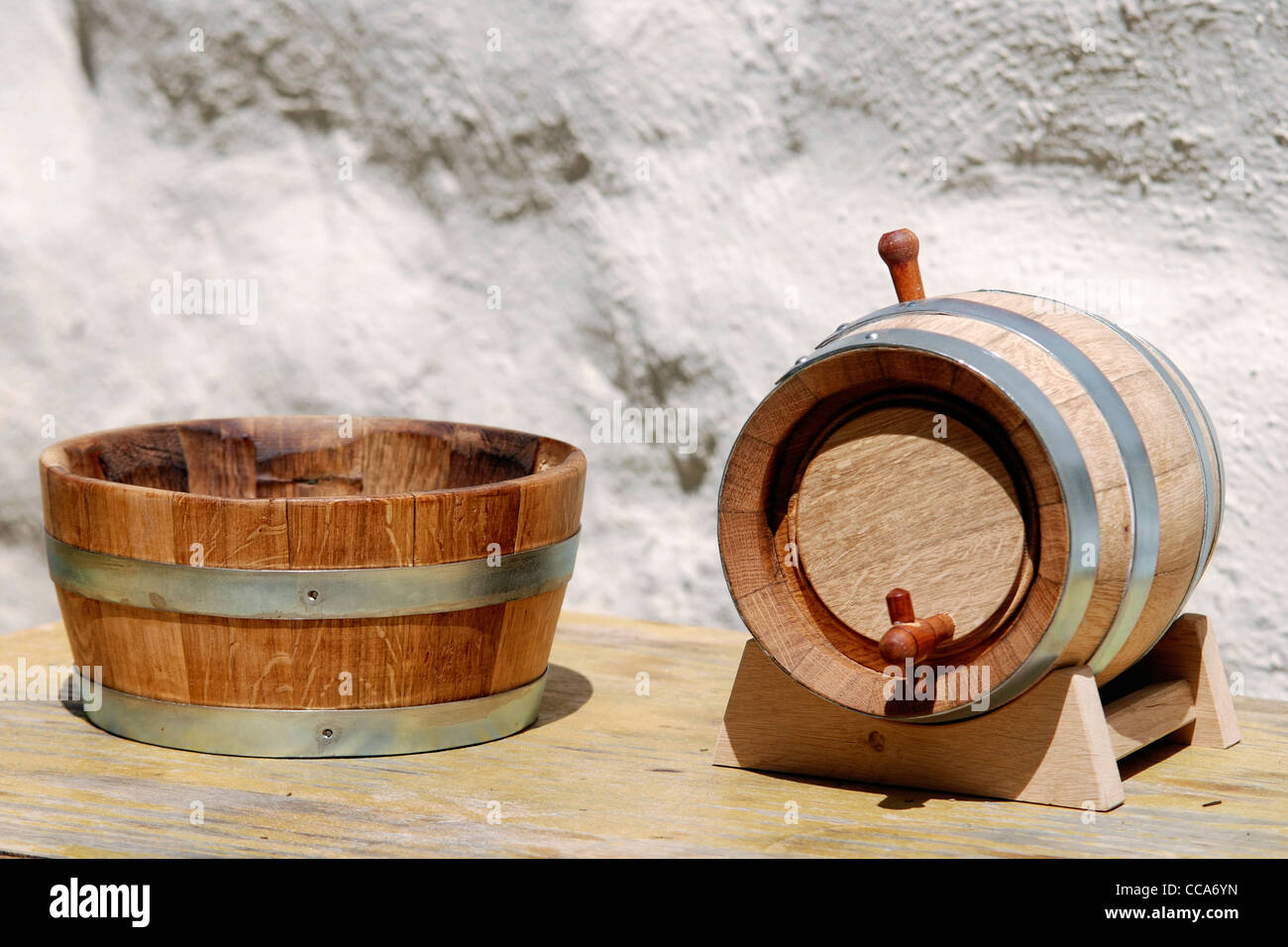Keg beer tub hi-res stock photography and images - Alamy