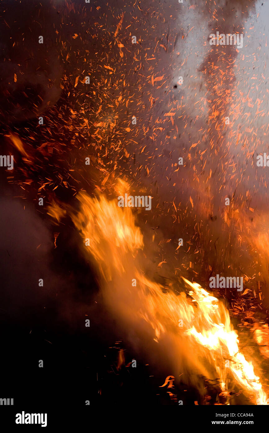 Fire in detail Stock Photo - Alamy