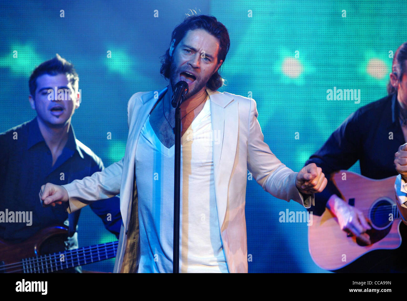 Howard Donald Take That Stock Photos & Howard Donald Take That Stock ...
