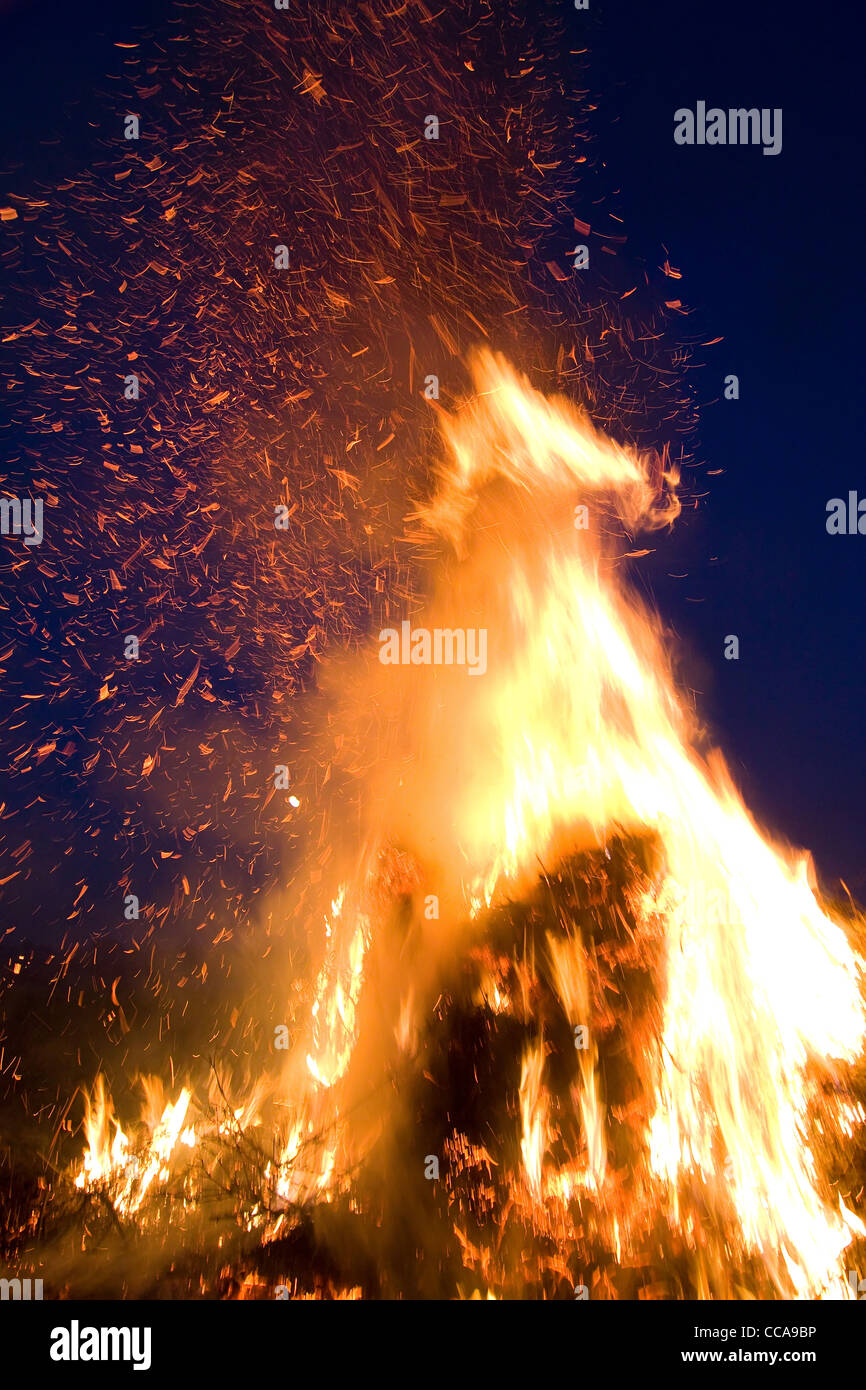 Fire in detail Stock Photo - Alamy