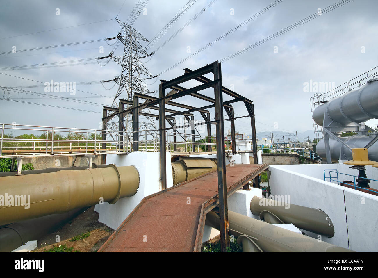 steel path at outdoor industry Stock Photo - Alamy