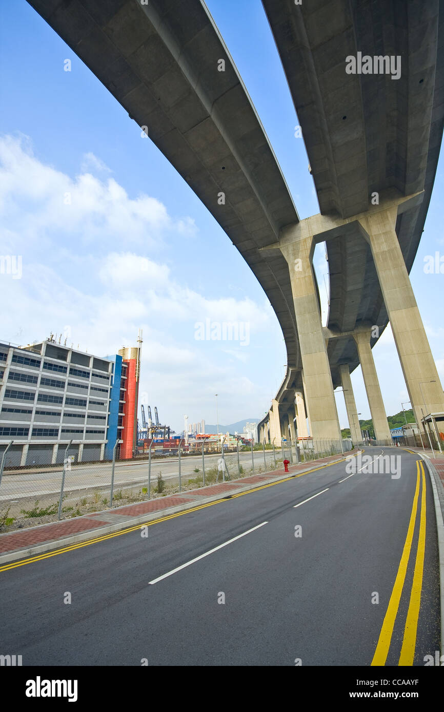 Under the bridge. Urban scene Stock Photo - Alamy