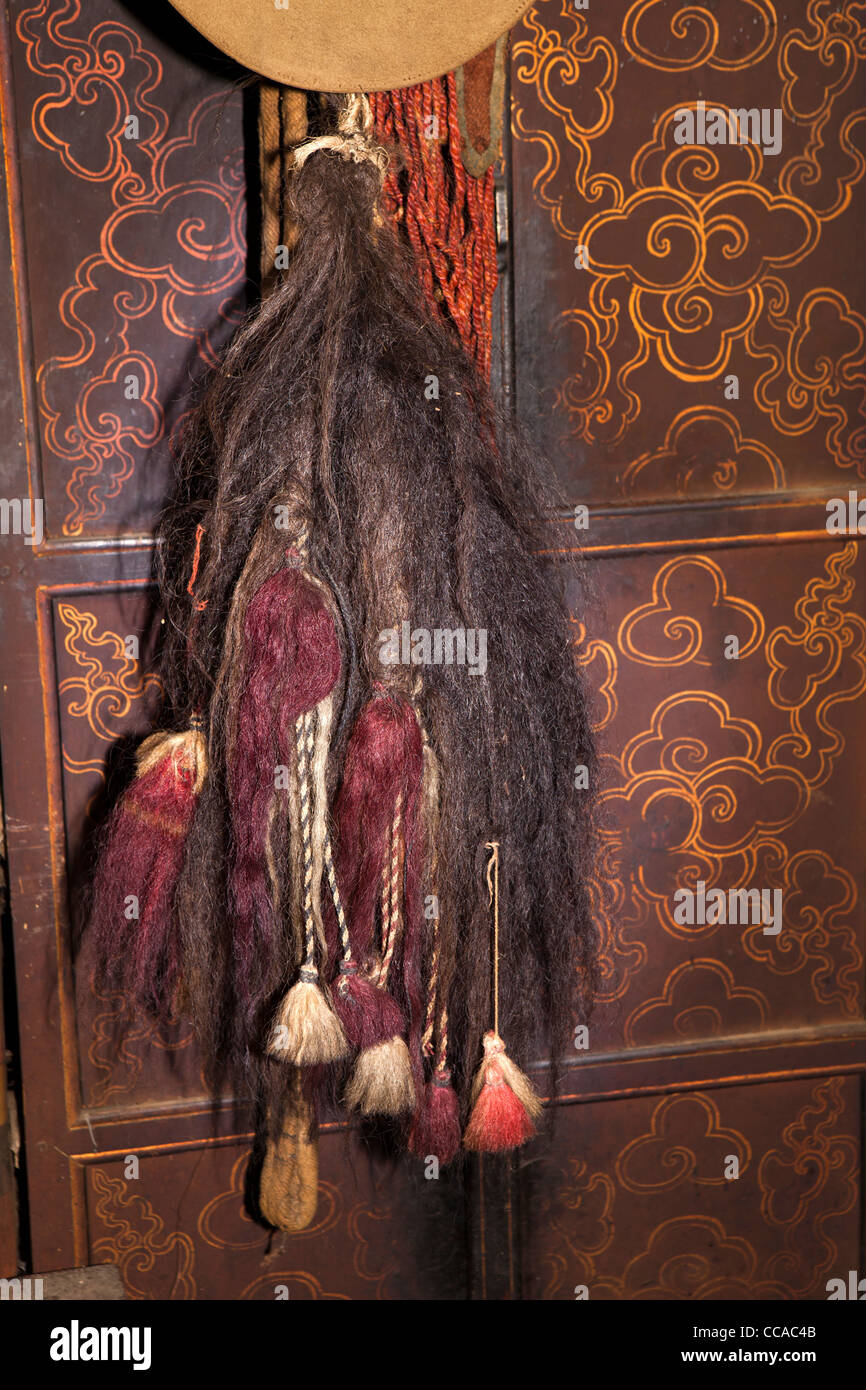 Yak tail hi-res stock photography and images - Alamy