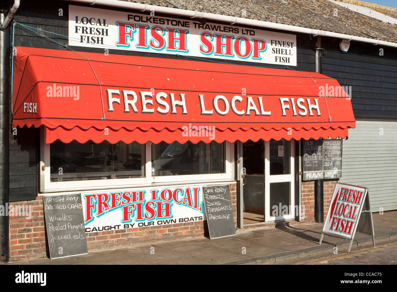 Shop in Folkestone Kent Displaying Fresh Local Fish Stock Photo - Alamy