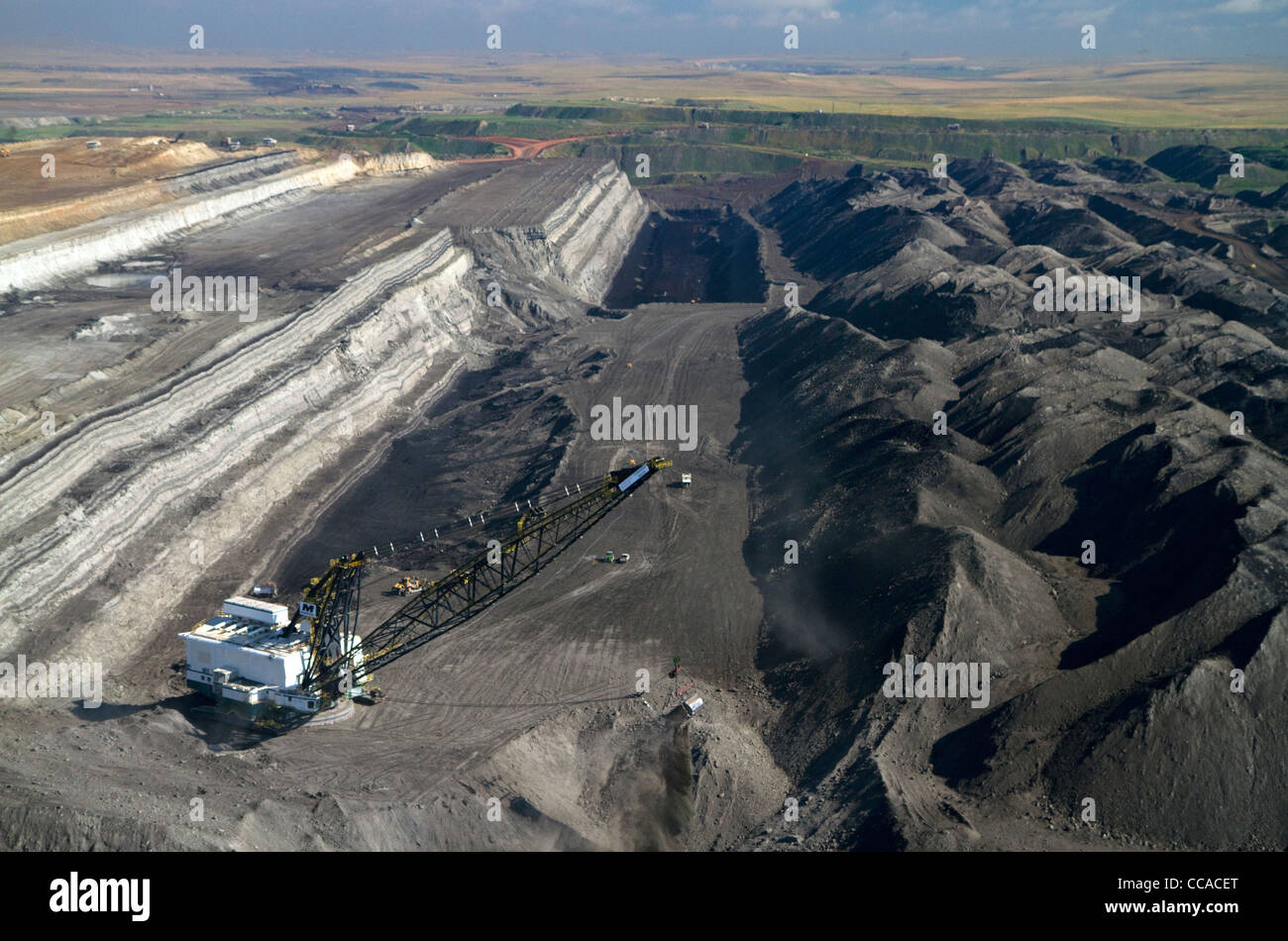 Coal Mine Mining Dragline High Resolution Stock Photography and Images ...