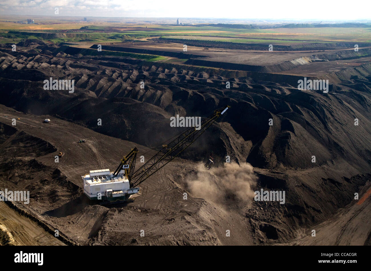 Aerial view of a dragline being used in the process of coal surface ...