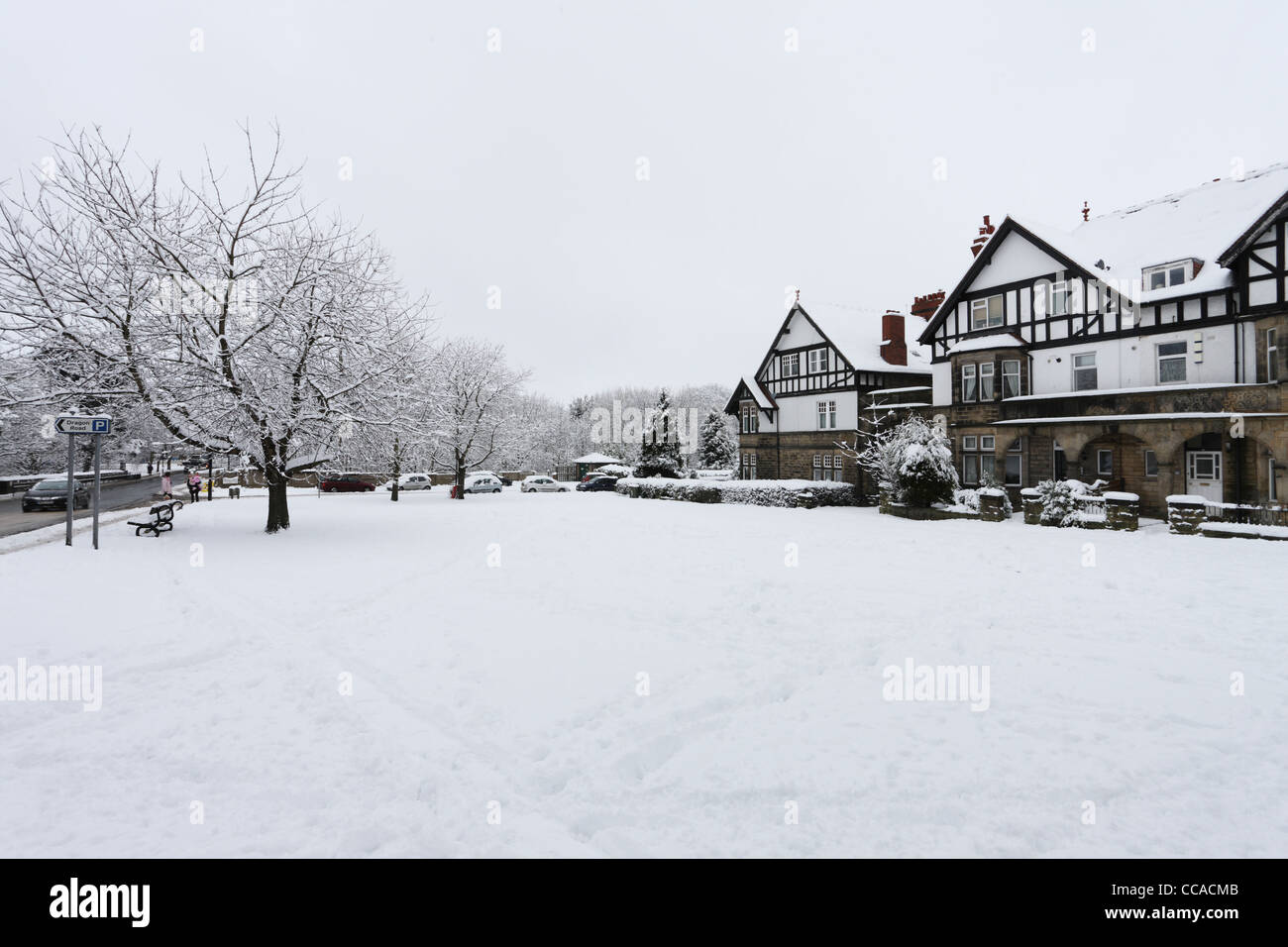Harrogate winter hi-res stock photography and images - Alamy