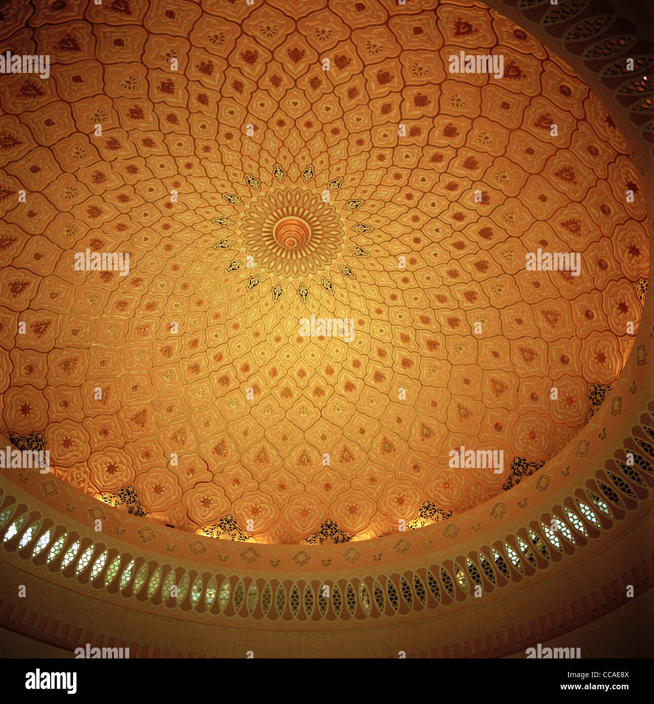 Islamic geometry hi-res stock photography and images - Alamy