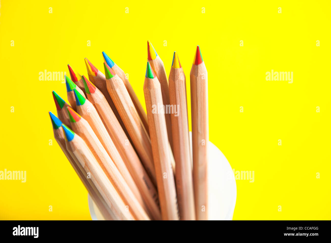 Colored pencils hi-res stock photography and images - Alamy