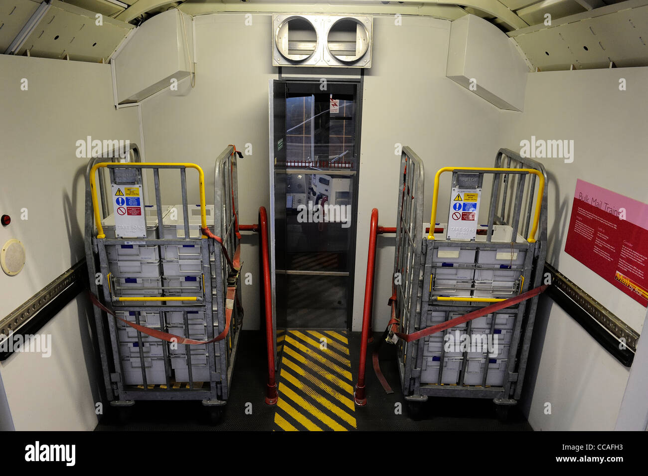 Mail train hi-res stock photography and images - Alamy