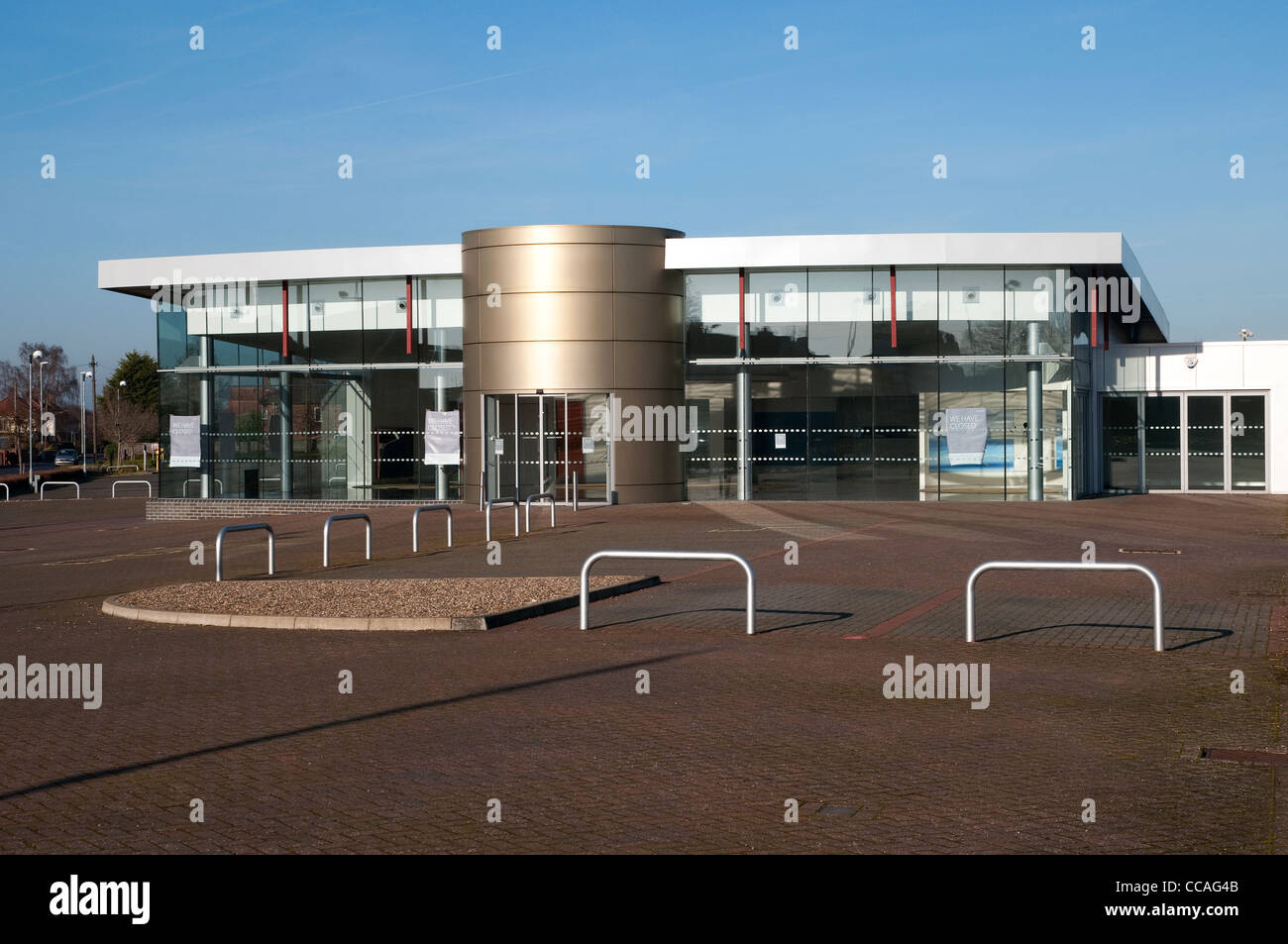 Car Showroom Empty High Resolution Stock Photography and Images - Alamy