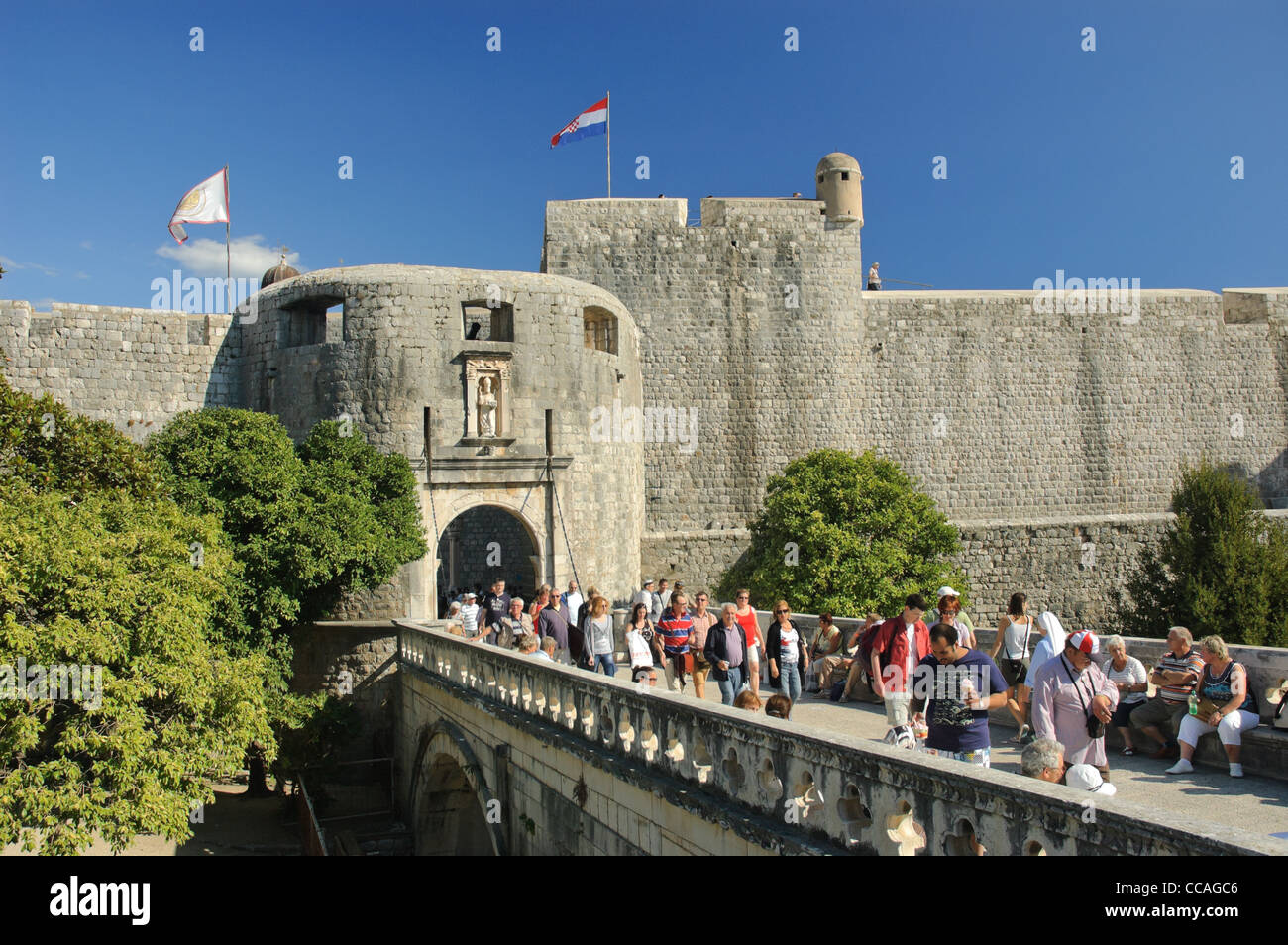 Crowded Gate High Resolution Stock Photography and Images - Alamy