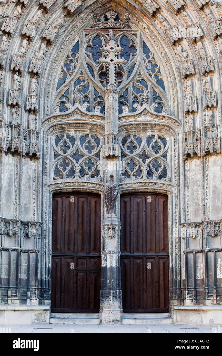 Cathedrale saint gatien de tours hi-res stock photography and images ...