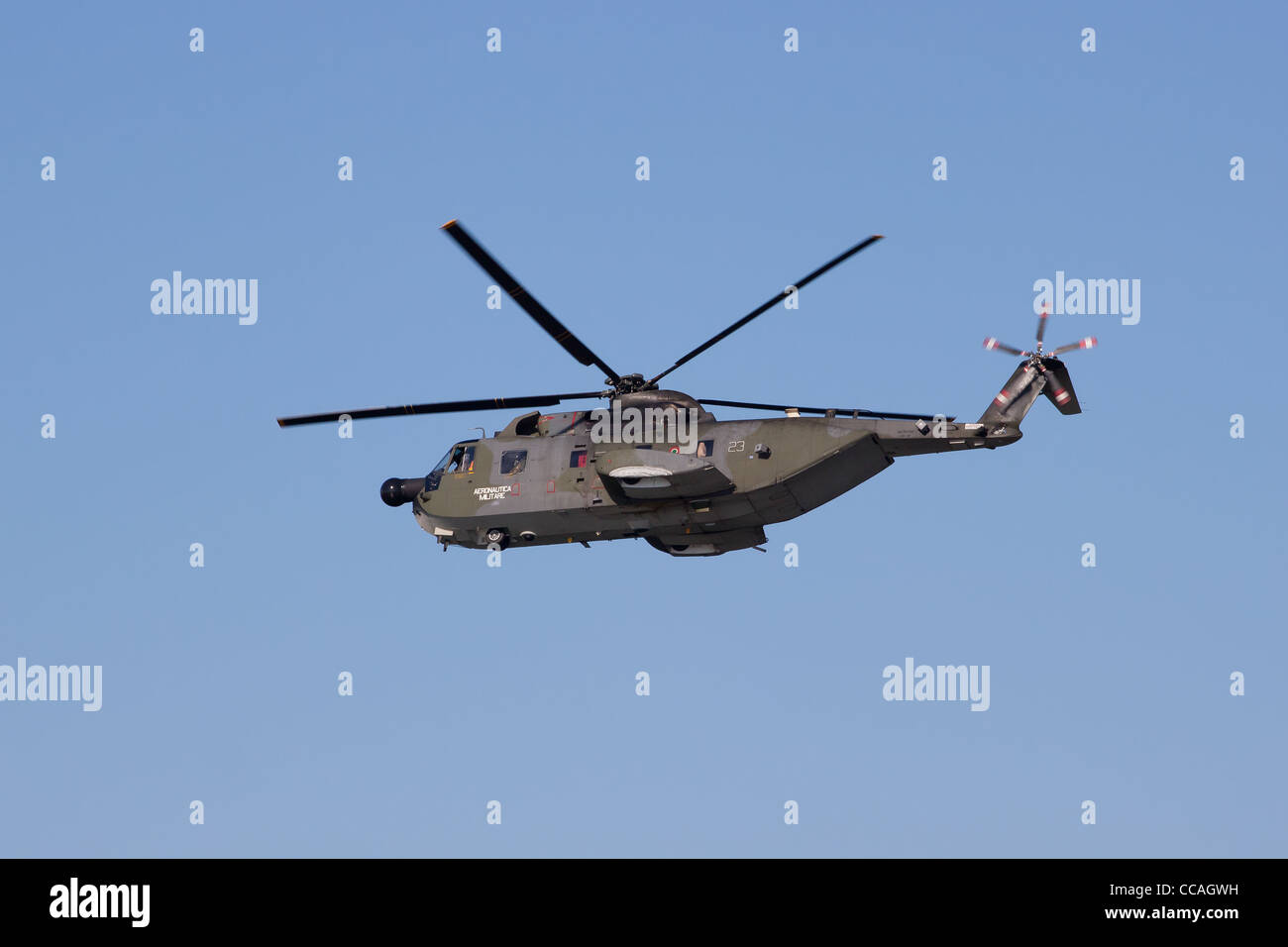 The HH-3F Pelican of the Italian Air Force is a search and rescue (SAR ...