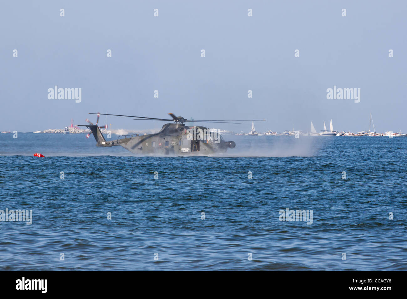 The HH-3F Pelican of the Italian Air Force is a search and rescue (SAR ...