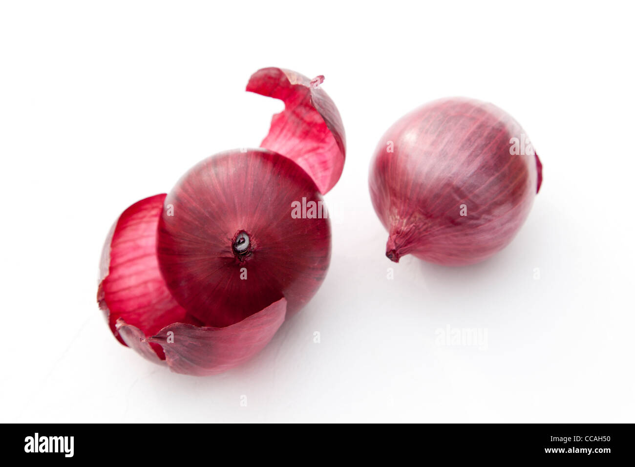 Red onion hi-res stock photography and images - Alamy