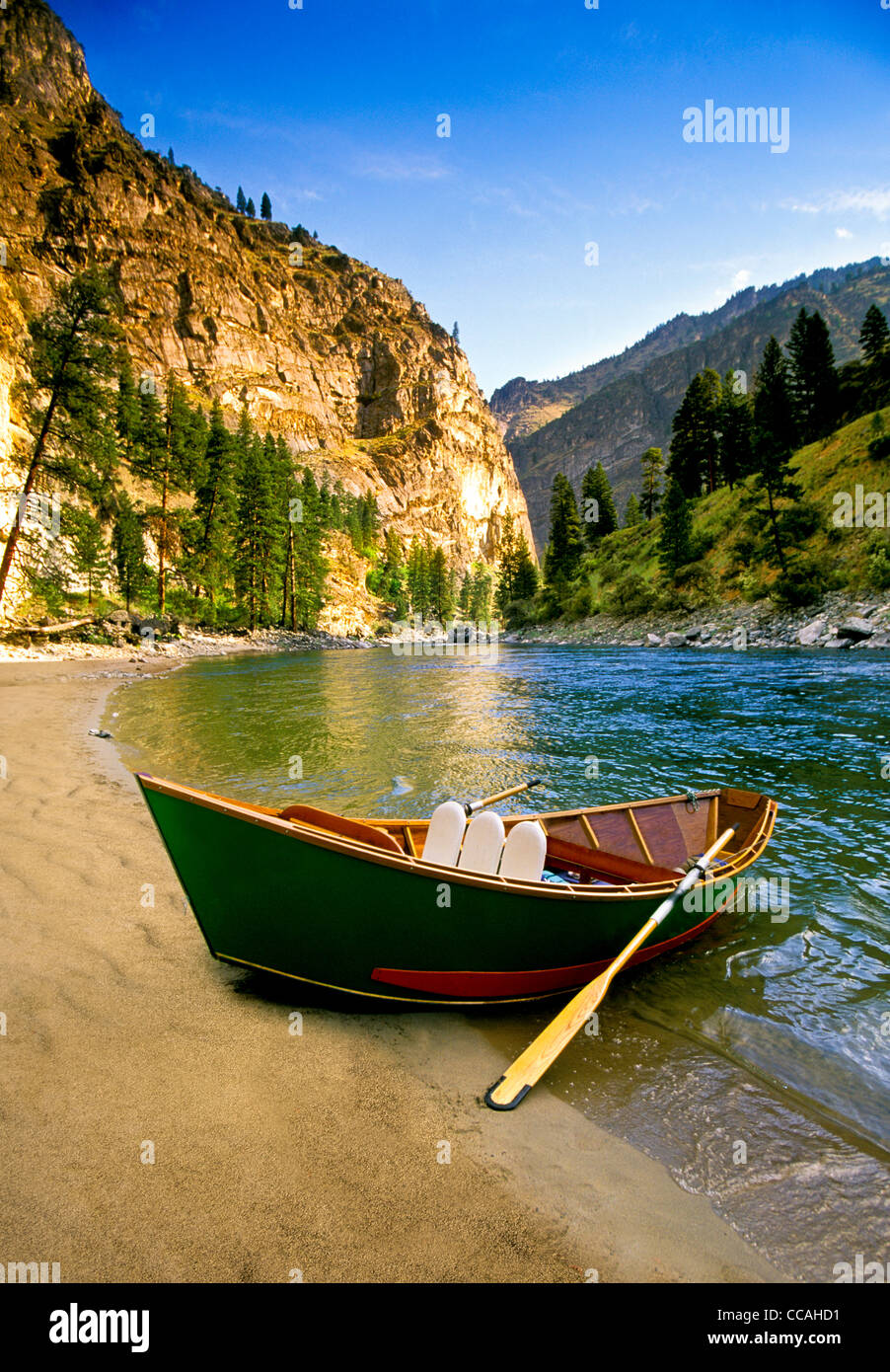 MIDDLE FORK OF THE SALMON RIVER, Dory fishing boat on sandy river bank ...