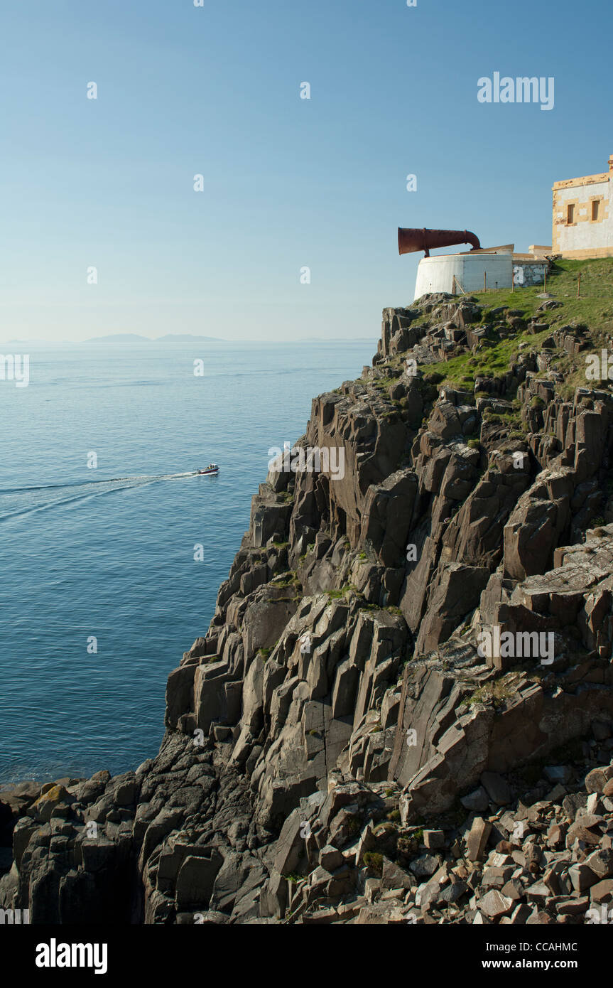Fog horn hi-res stock photography and images - Alamy