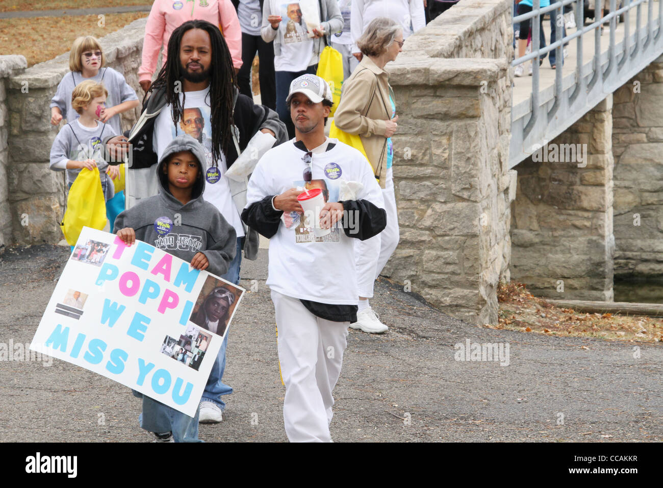 Walking passed a park hi-res stock photography and images - Alamy
