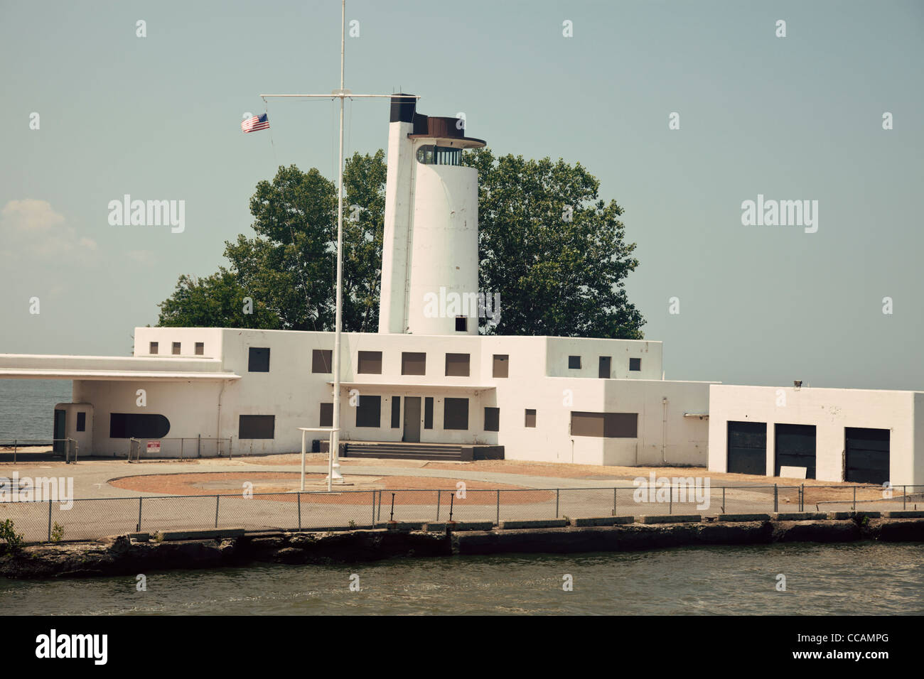Old coast guard station hi-res stock photography and images - Alamy
